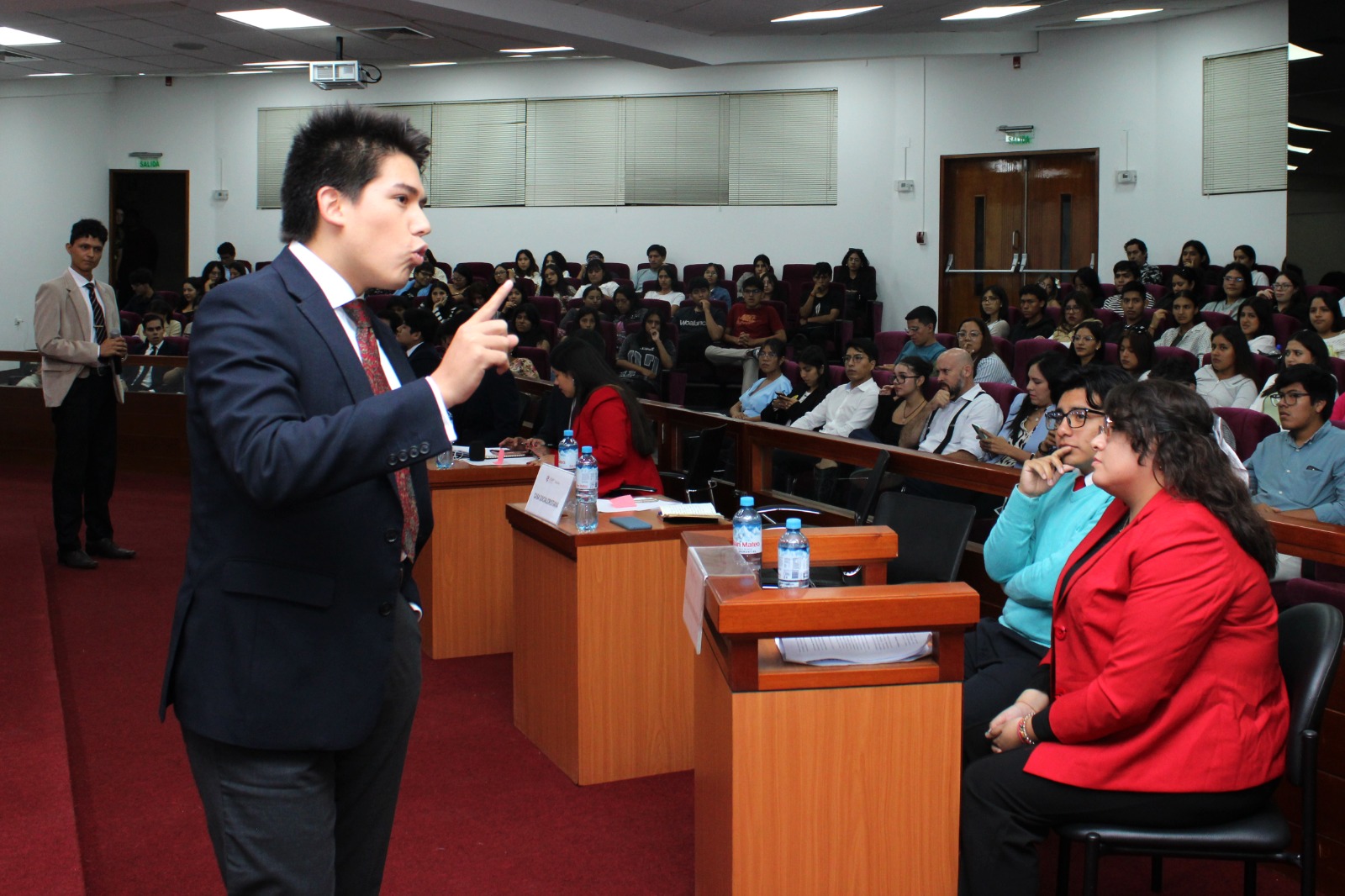 Sociedad de debates – DERECHO USMP